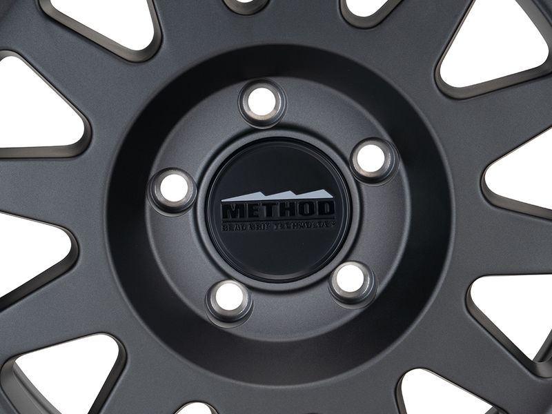 Method Titanium 704 Wheels | Havoc Offroad